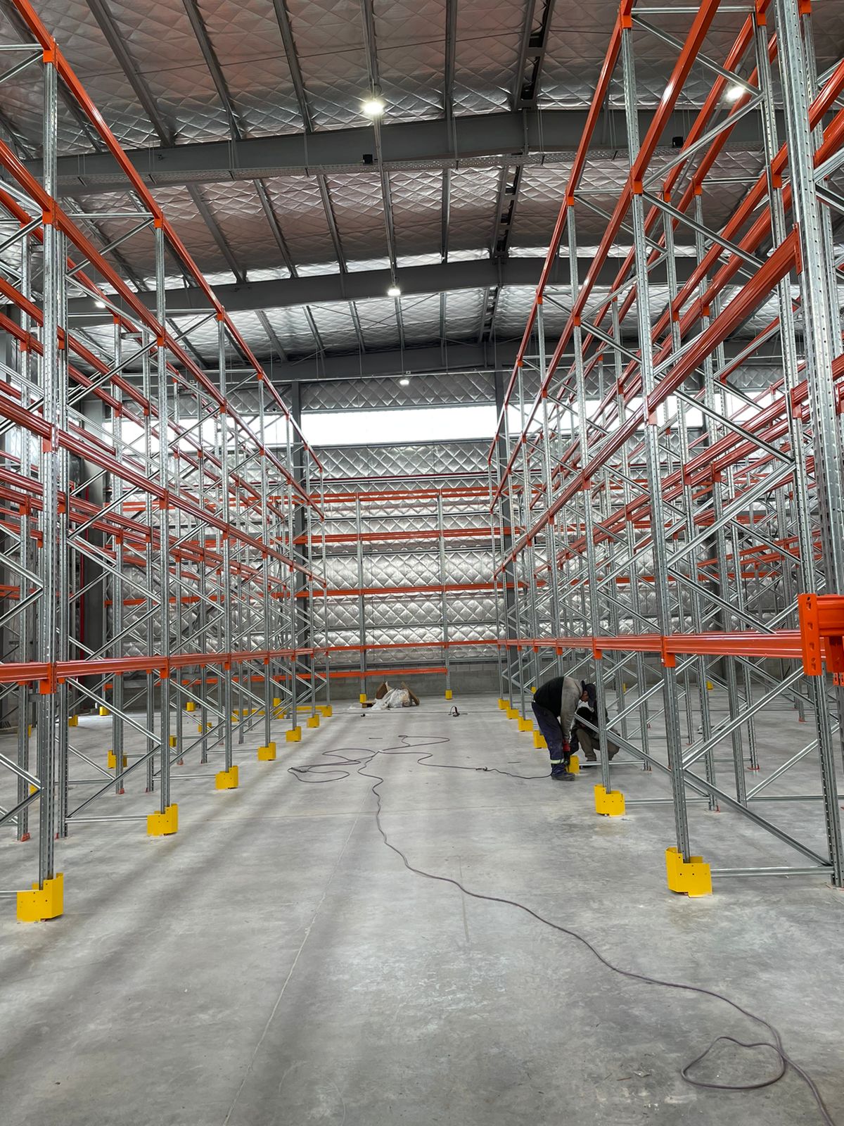 Racktek - Racks y Estanterías